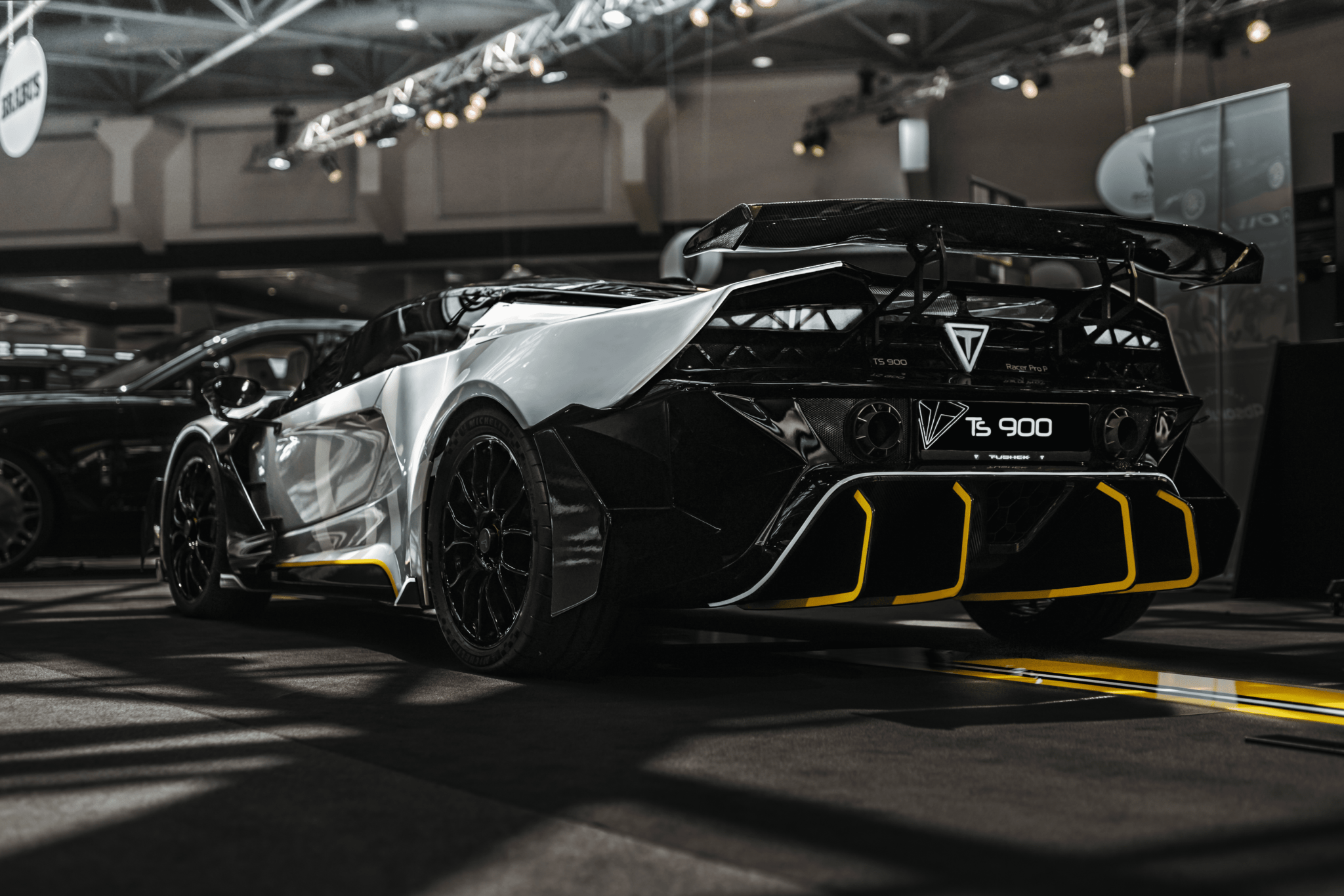 TS 900 Racer Pro - Tushek